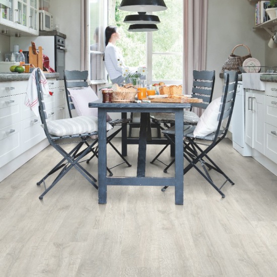 Quick-Step Classic 3 Strip Laminate Flooring - 1.596m² Coverage | C&W Berry